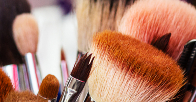 Inclusive beauty for customers with an invisible disability